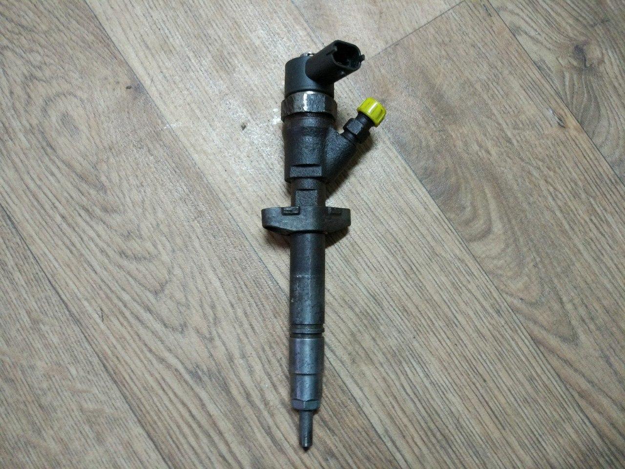 Форсунка Renault Trafic, Opel Vivaro 2.5, 2006-2014, 0445110265 (Б/У ...