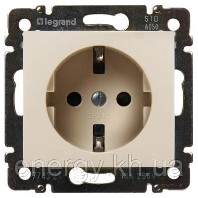 Розетка (2К+3) со шторками 16А Слоновая кость 774321 Legrand Valena ...