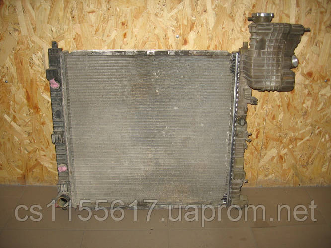 Купить Радиатор охлаждения Behr 6385012001 б/у на Mercedes Vito (638) 2 ...