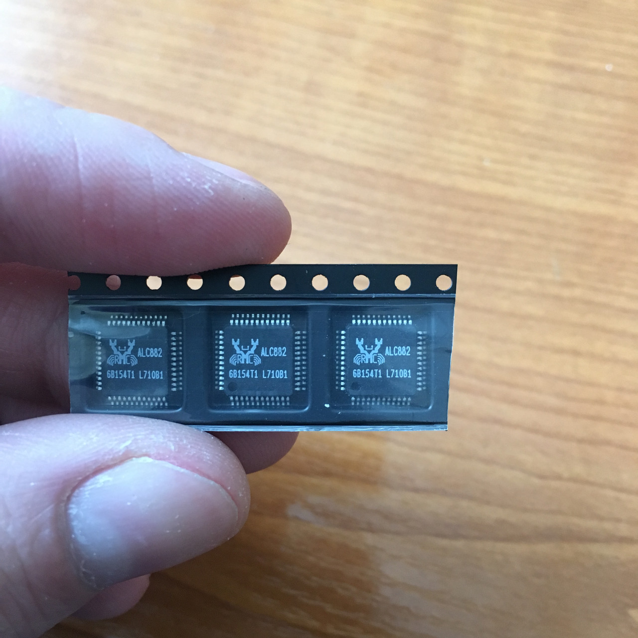 Микросхема ALC882: продажа, цена в Львове. Микросхемы от "32bits ...