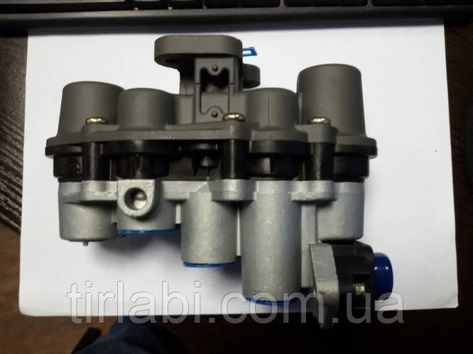 Кран четырехконтурный DAF 95XF 85CF клапан 4х контурный даф 95, цена ...