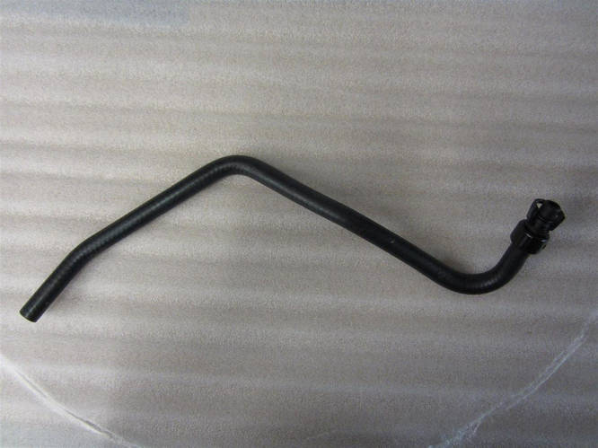 Патрубок отвода газов от расширительного бачка GM 13251447 A14NEL ...