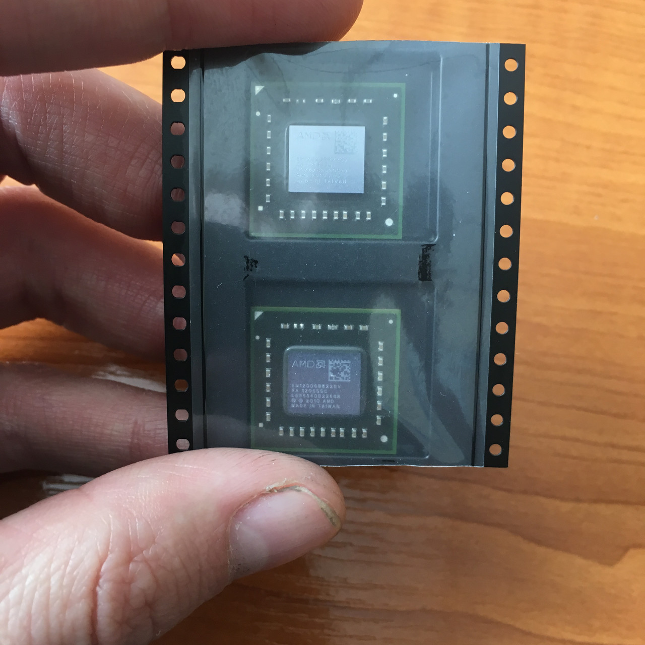 AMD E1-1200 EM1200GBB22GV в ленте NEW: продажа, цена в Львове ...