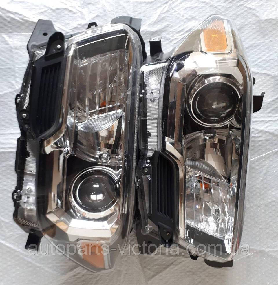 Купить Фара левая 81110-04260 Toyota Tacoma 2016-18 США БУ оригинал в ...