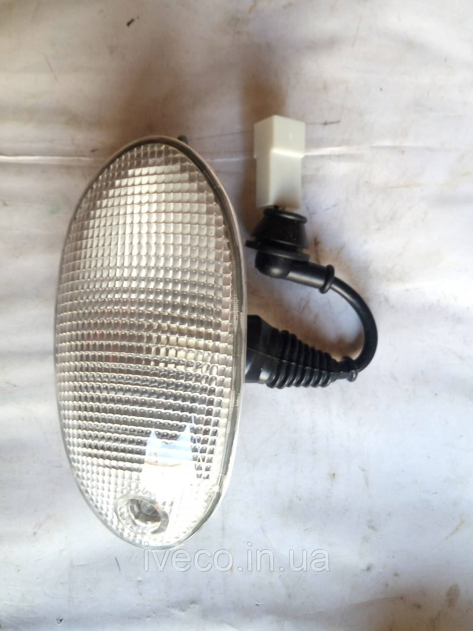 Фонарь габаритный солнцезащитного козырька Iveco Траккер Стралис Карго ...