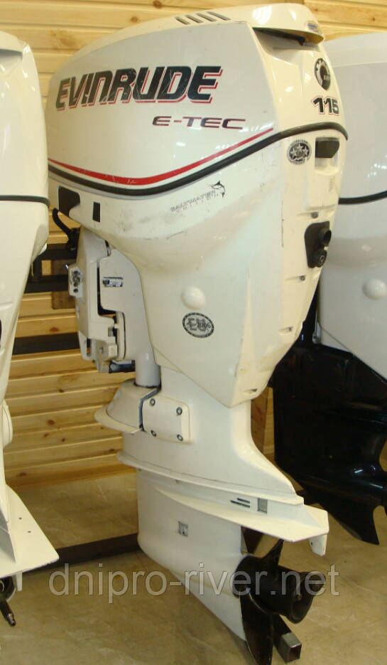 лодочный мотор б/у Evinrude E-TEC 115: продажа, цена в Киеве. Лодочные ...