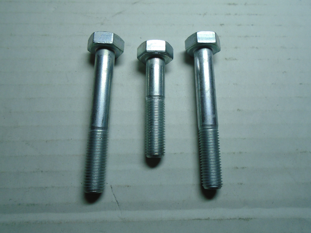 Болты краба ВАЗ 2108, 2109, 2115 кронштейна растяжки, цена 50 грн ...