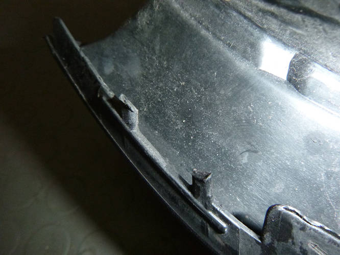 Решетка радиатора Renault SANDERO 2 2013-2016 (Рено Сандеро 2 ...