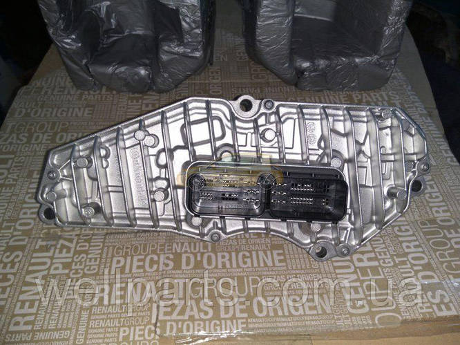 Блок управления роботизированной АКПП EDC DC4 на Рено Меган 3, Флюенс 1 ...