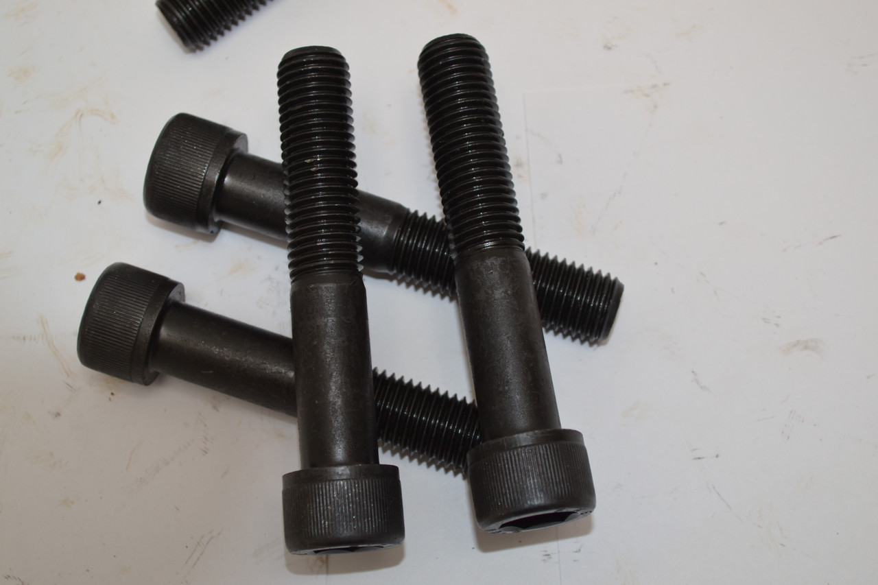 Винты с цилиндрической головкой Din 912, ГОСТ 11738-84 класс прочности ...