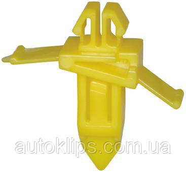 Кліпса кріплення правої розширювальної колісної арки Toyota Prado 120 ...