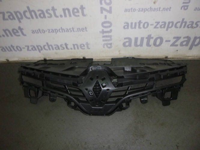 Купить Решетка радиатора Renault CLIO 4 2012-2019 (Рено Клио 4 ...