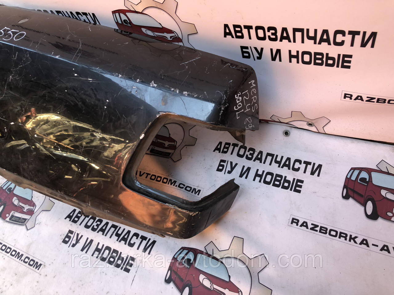 Крило заднє ліве (седан) Mercedes E-Class W124 (1985-1995) OE ...