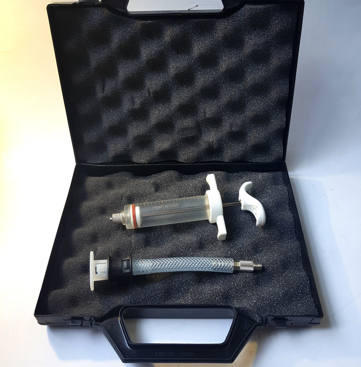 ⇛ Купить Наполняемый шприц-инжектор для масел и присадок 20 мл ...