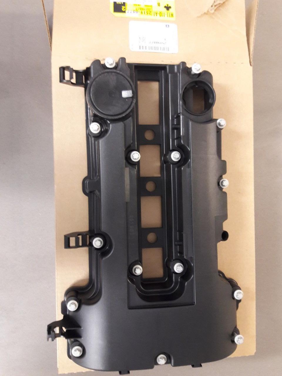 Клапанная крышка ГБЦ GM 25198877 25198498 25198874 55573746 55561426 1 ...