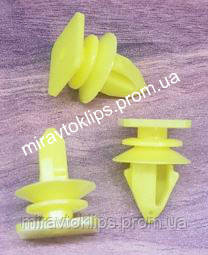 Клипса накладки рейлинга крыши Toyota Land Cruiser 100, 105 (1998 ...