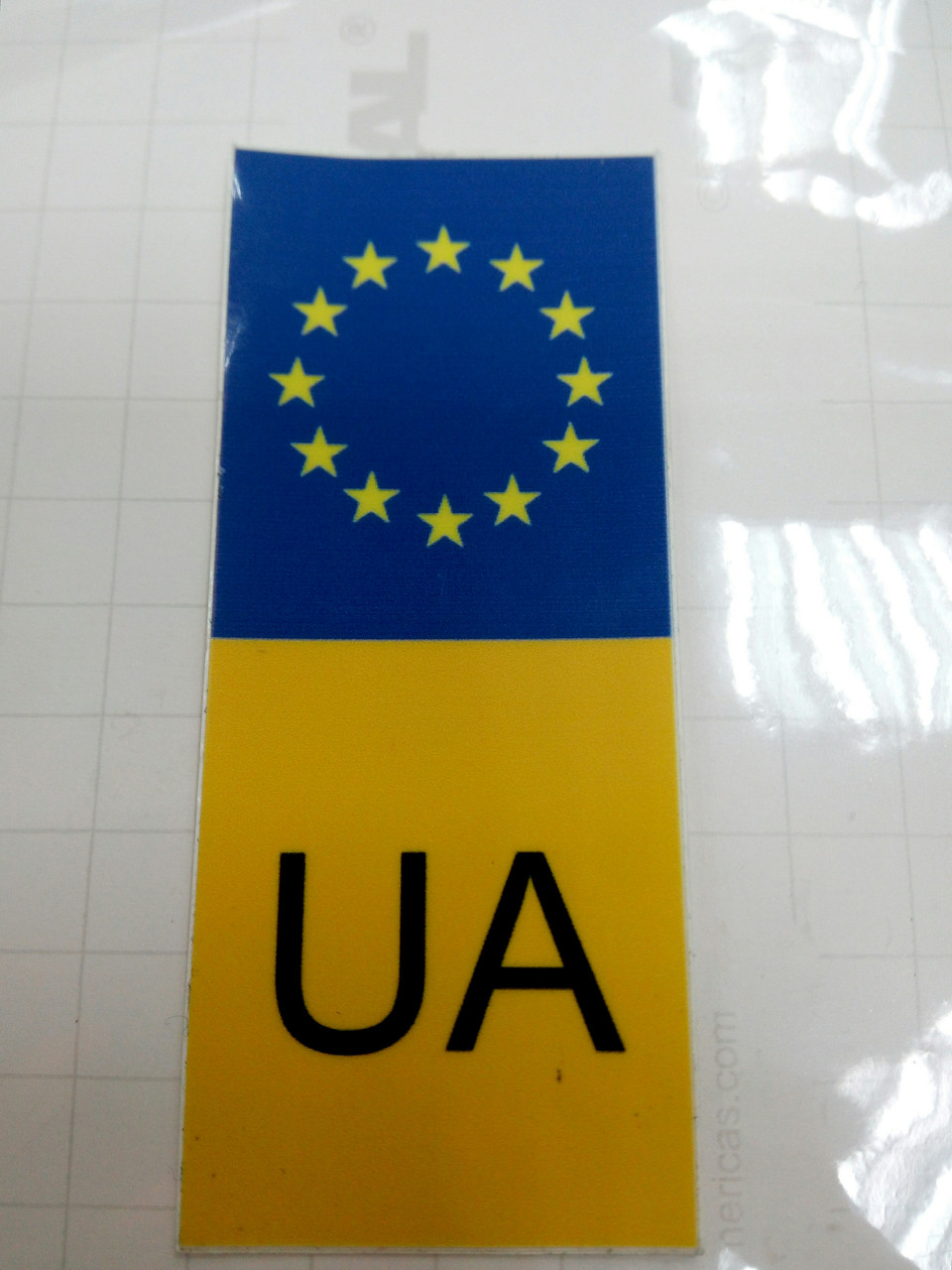 Купити Вінілові наклейки на номерний знак UA 9,6х4 см, ціна 40 грн ...