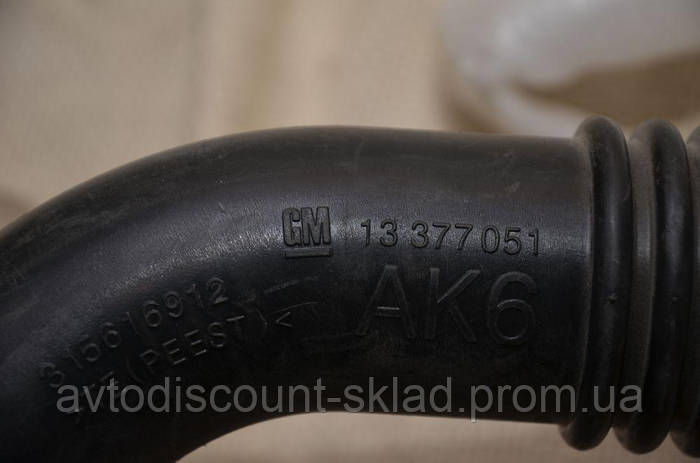 Патрубок интеркулера Опель Астра Opel Astra 13377051, цена 4730 грн ...