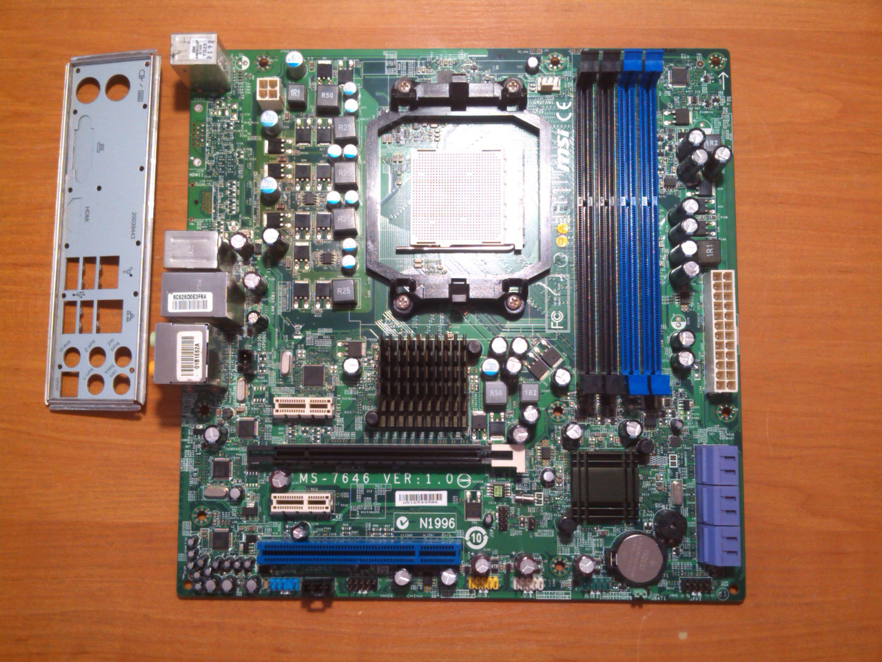 Купить MSI MS-7646 сокет AM3 Гарантія!, цена 890 грн — Prom.ua (ID ...