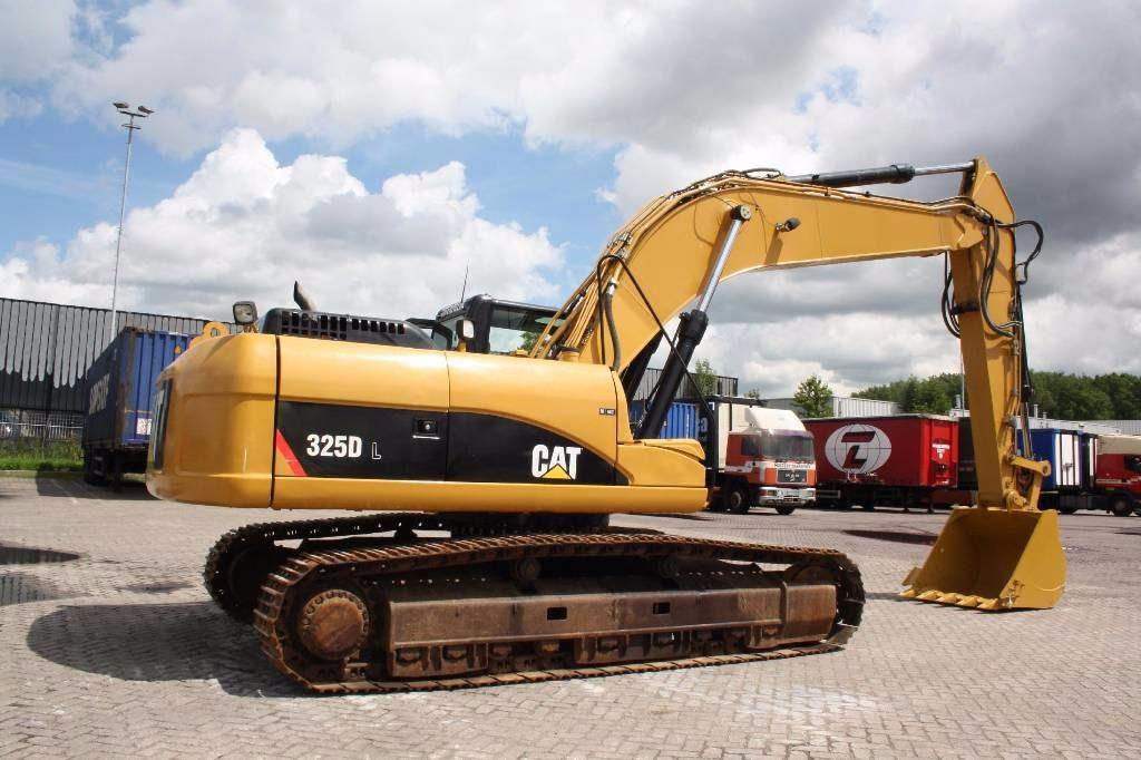 Гусеничный экскаватор CATERPILLAR 325D - купить в Украине