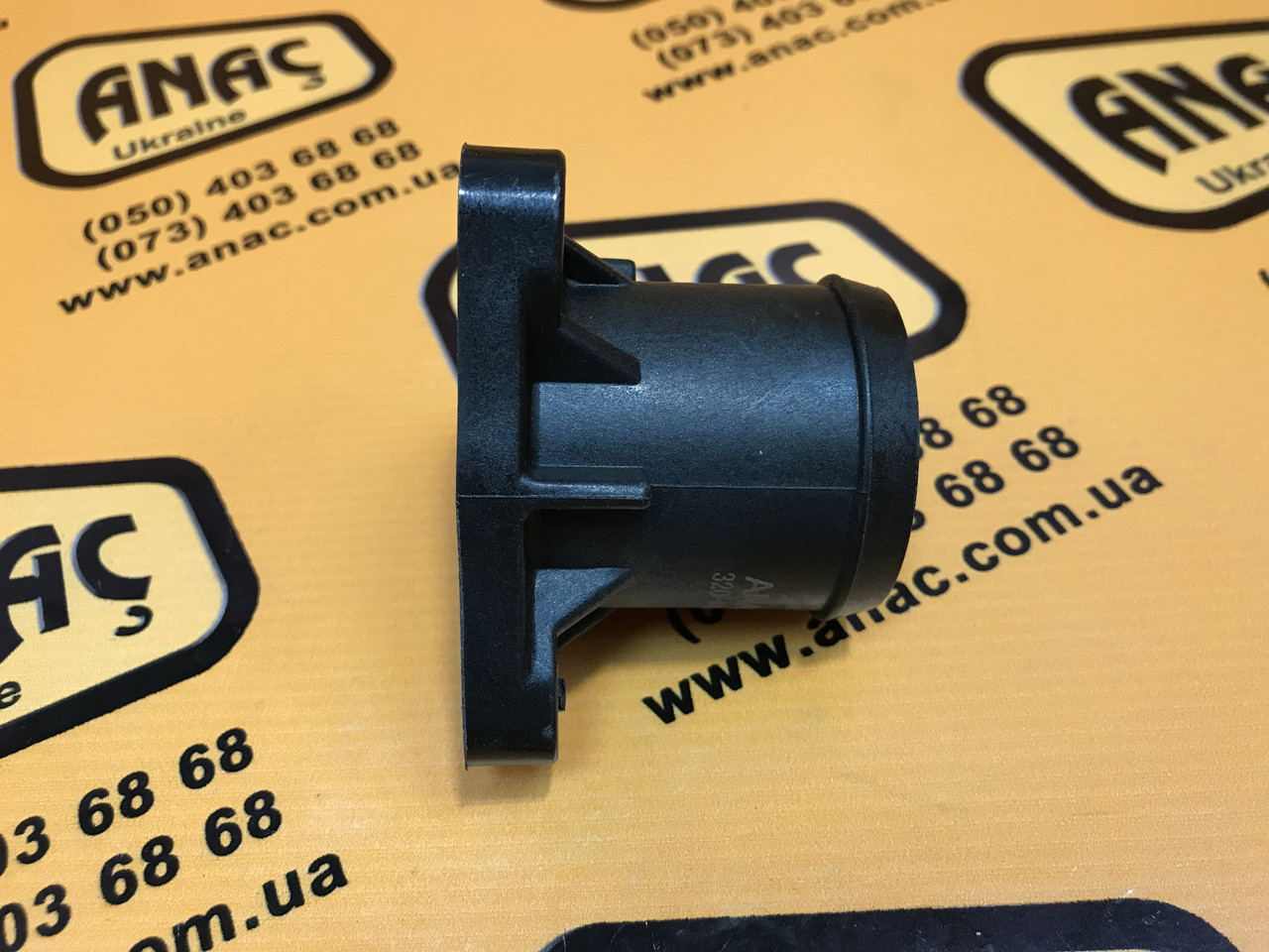 320/04540, 320/04890 Крышка термостата на JCB 3CX, 4CX: продажа, цена в ...