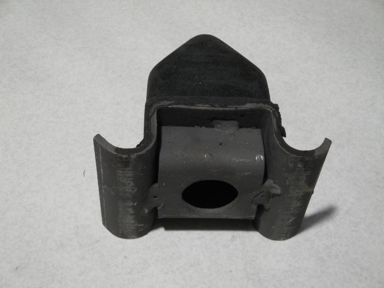 Отбойник рессоры передней MITSUBISHI CANTER FUSO 659/859 (ML103121 ...