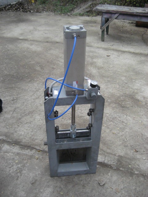 Автоматическая шибер-задвижка ШЗ-260А, цена 11000 грн — Prom.ua (ID ...