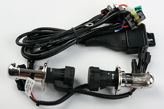 Лампа биксенон EA Light-X цоколь Н4 ближний+дальний: продажа, цена в ...