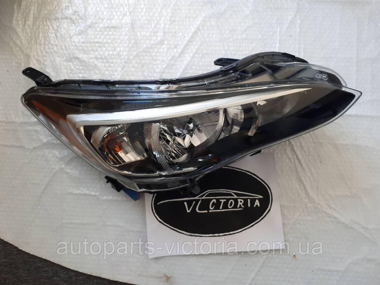 Купить Фара правая 84001-FL00A галоген Subaru Impreza 17-18 БУ в Одессе ...