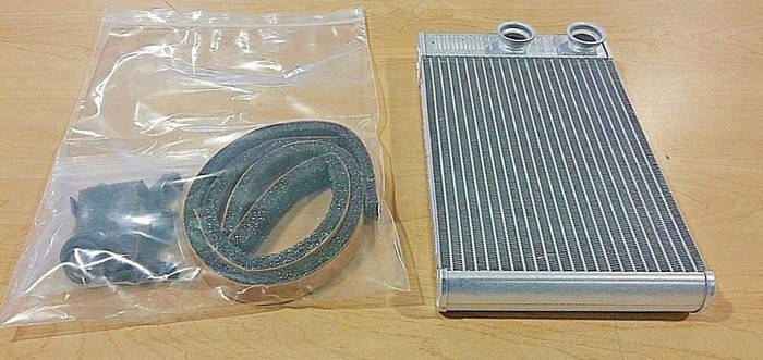 Радіатор пічки GM 13263329 OPEL Insignia Meriva-B & CHEVROLET Cruze ...