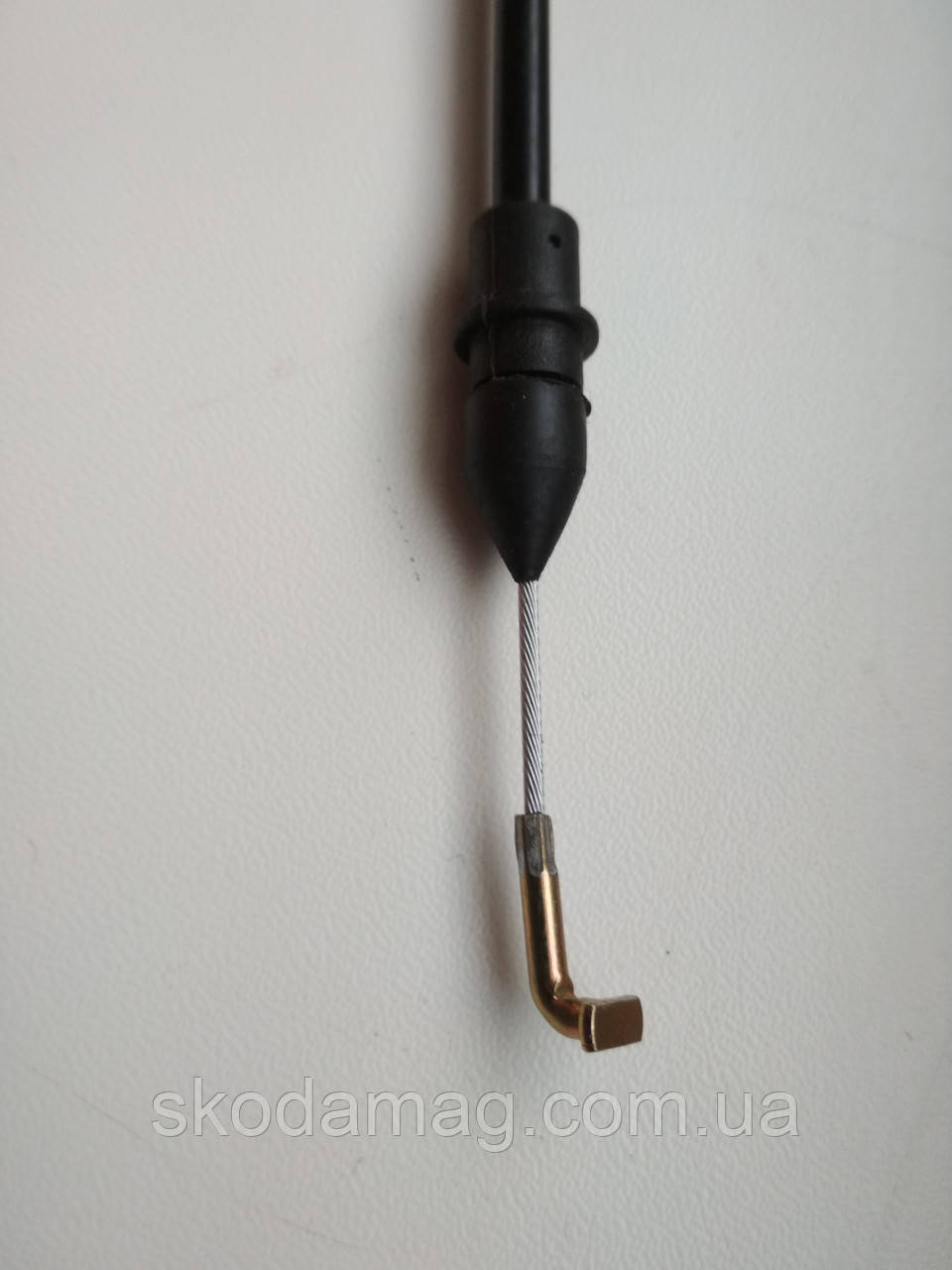 Трос замка внутренней ручки передней левой и правой двери Шкода Октавия ...