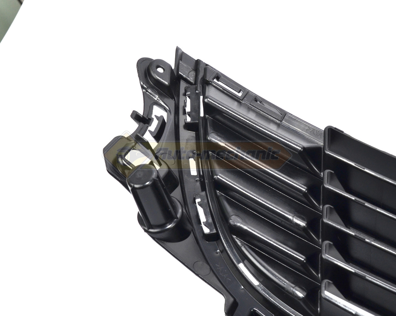 Купить Решетка бампера переднего на Renault Megane III 2010->2014 ...