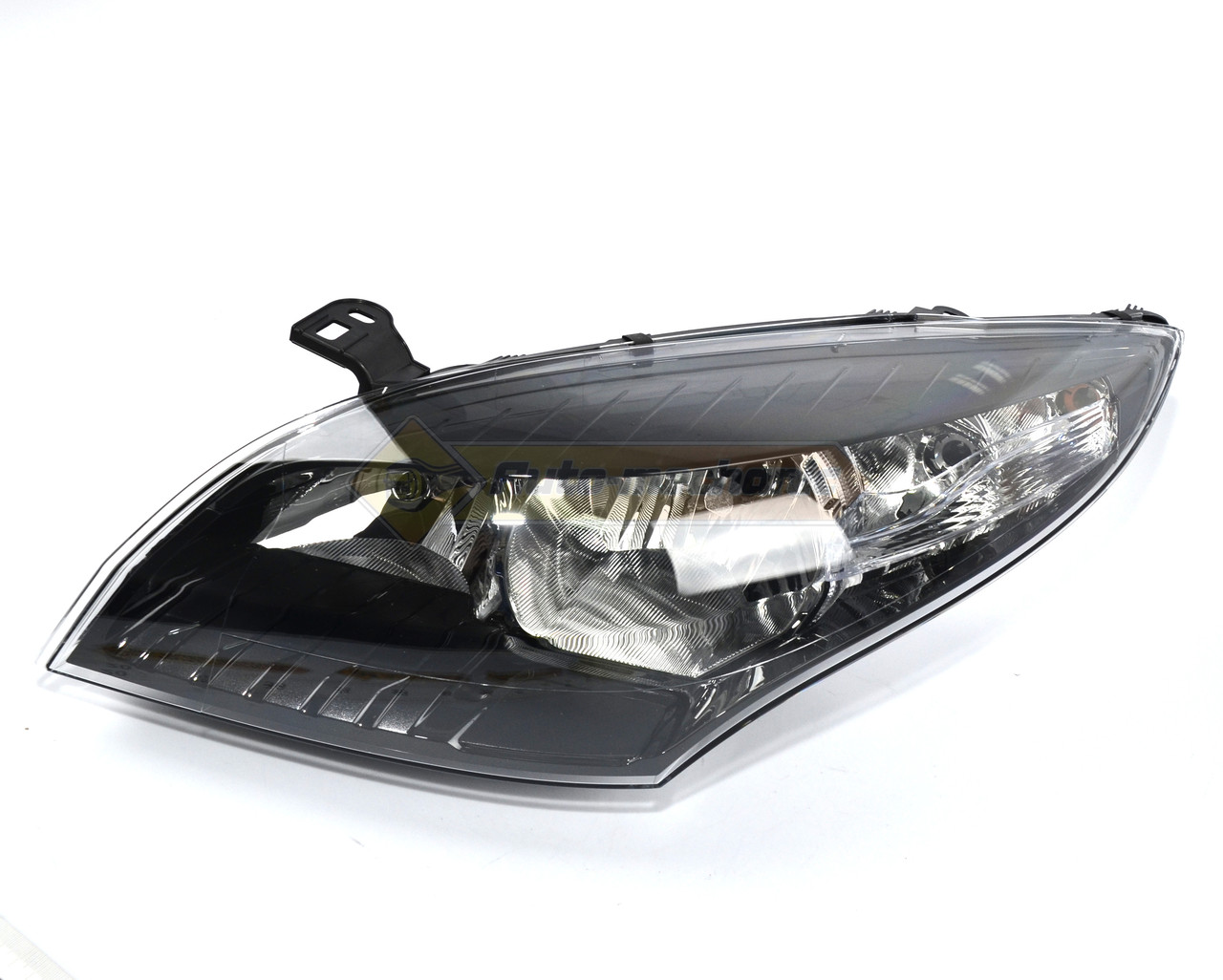 Фара главного света передняя (L, левая) на Renault Megane III 2010 ...
