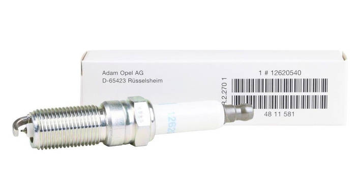 Купить Свеча зажигания иридиевая GM 12620540 A20NHT A20NFT OPEL ...