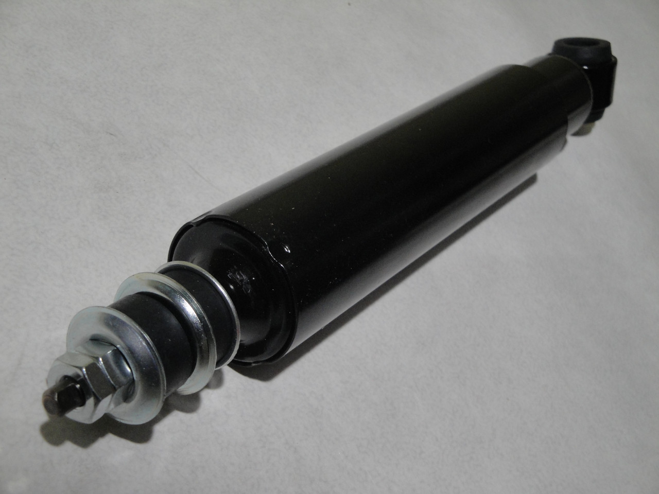 Амортизатор передний CANTER FUSO 839/859/659/A069 (MC110491) MANDO ...