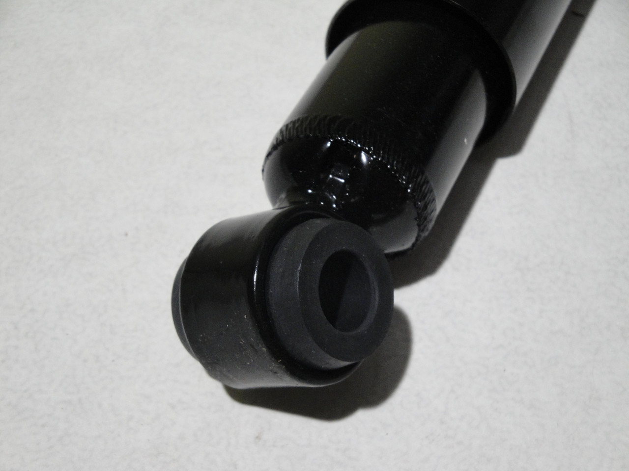 Амортизатор передний CANTER FUSO 839/859/659/A069 (MC110491) MANDO ...