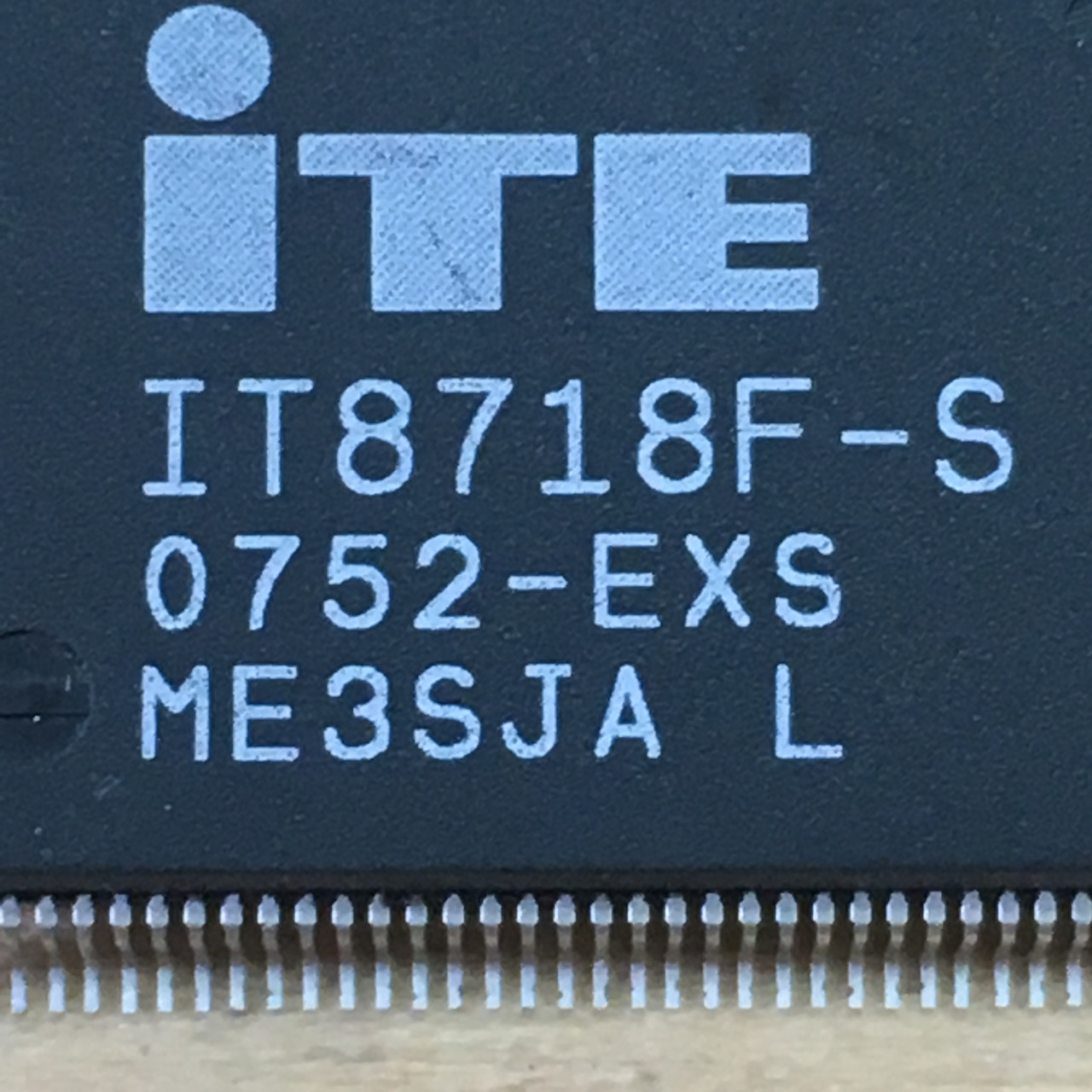 Микросхема IT8718F-S EXS: продажа, цена в Львове. микросхемы от "Микросхемы для ноутбуков ...