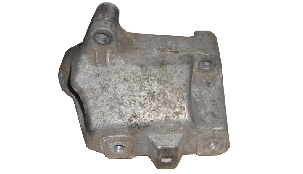 Купить Кронштейн двигателя 2.0SDI левый VOLKSWAGEN CADDY 2004-2010 ...