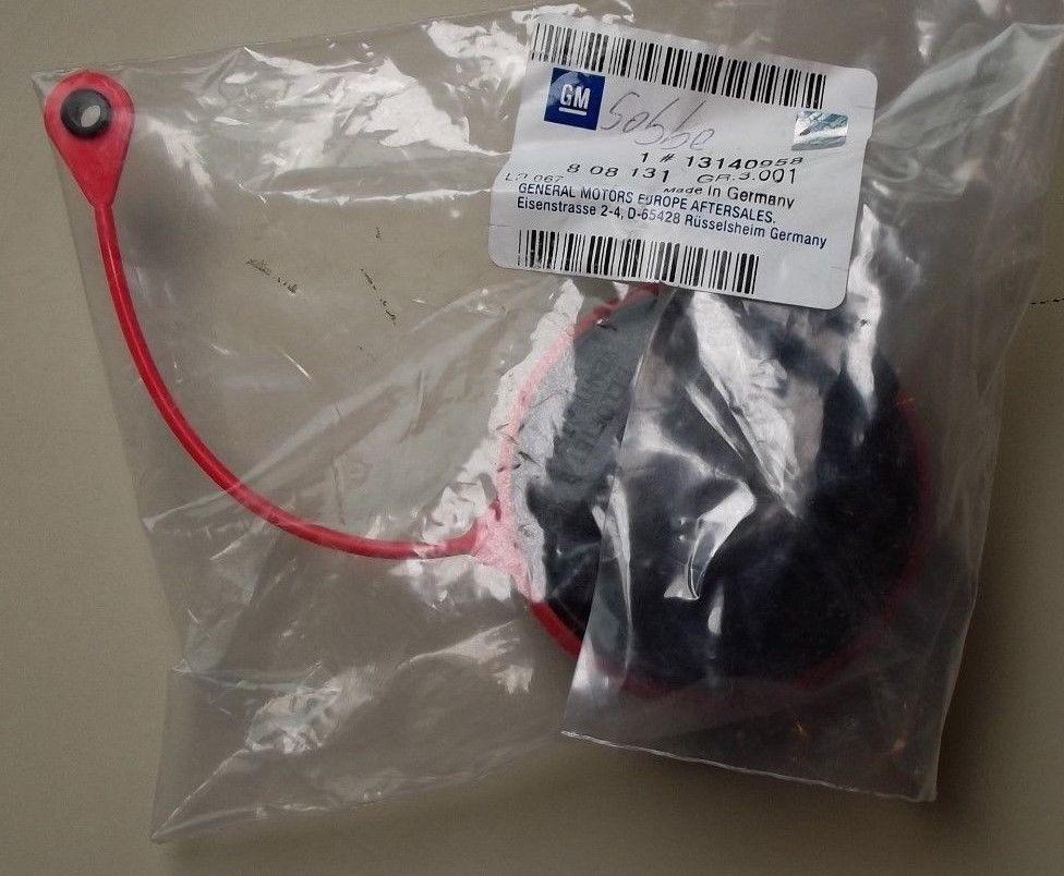 Крышка топливного бака GM 13140958 OPEL Astra-G/H Zafira-A/B Corsa-B/C ...