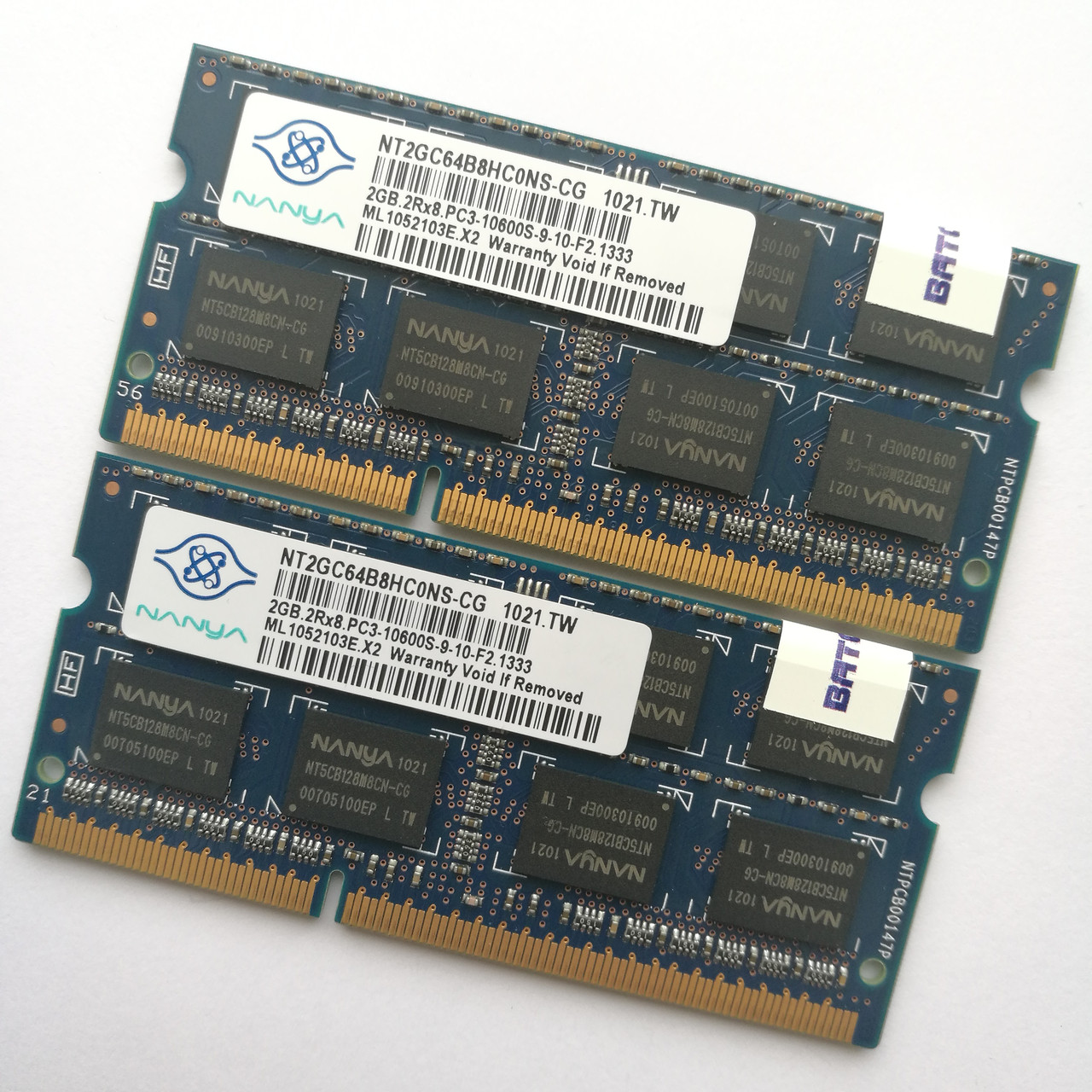 Комплект оперативной памяти Nanya SODIMM DDR3 4Gb (2+2) 1333MHz 10600s CL9 (NT2GC64B8HC0NS-CG) Б ...