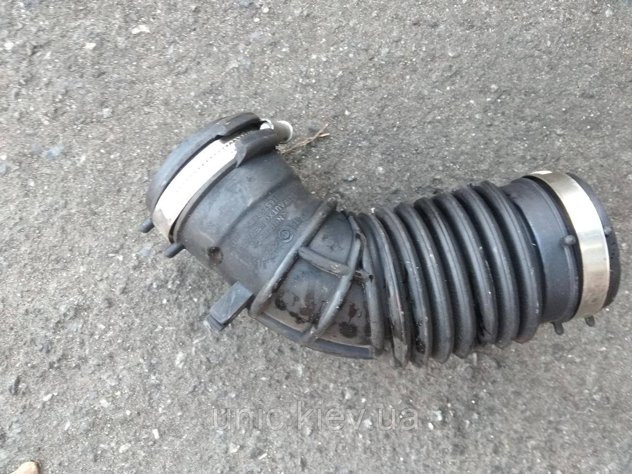 Патрубок воздушный Рено Дастер, Клио 4 1.5 Dci б/у 165758885r, цена 650 ...