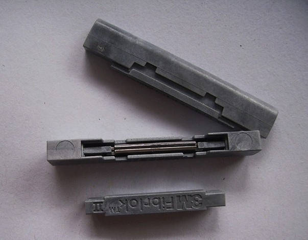 3M Fibrlok 2529 Соединитель оптических волокон 250 мкм з´єднувач ...