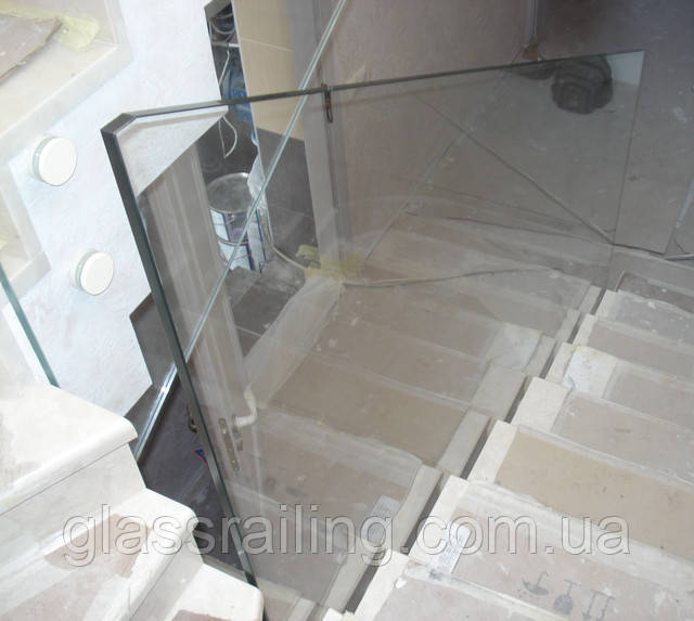 Стеклянное ограждение лестницы. Новости компании «GlassRailing»