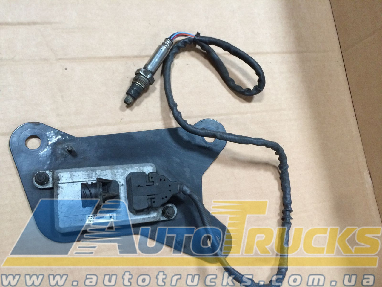Купить Система AdBlue Датчик NOX, кислородный Б/у для Scania (1872080 ...