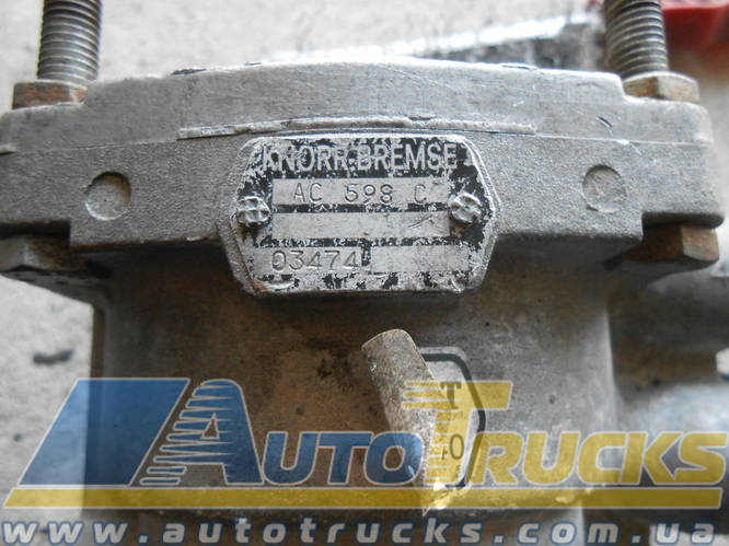 Купить Кран управления тормозами прицепа Б/у для Renault (5010260940 ...