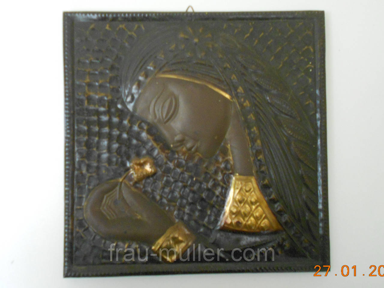 Картина Чеканка "Девушка с Цветком" — Купить Недорого на Bigl.ua ...