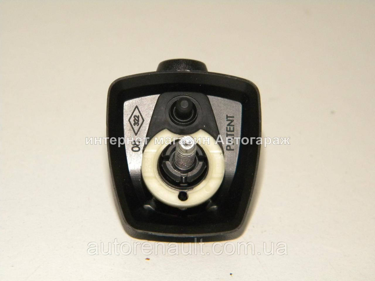 Купить Кронштейн крепления антенны радиоприемника на Рено Логан II ...