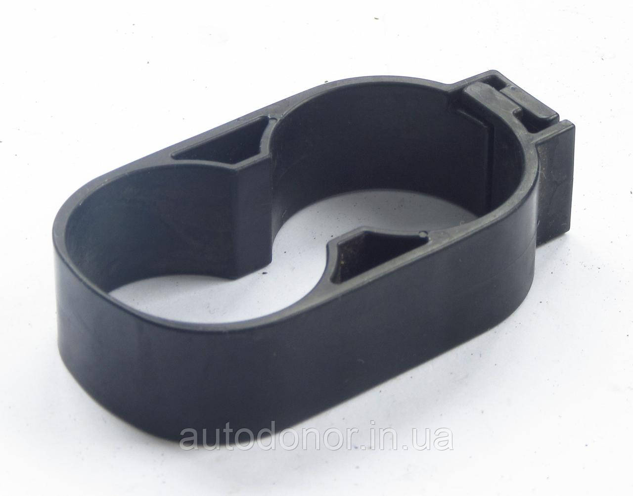 Зажим патрубков системы охлаждения Nissan Leaf ZE0 (10-12) 92555-1P100 ...