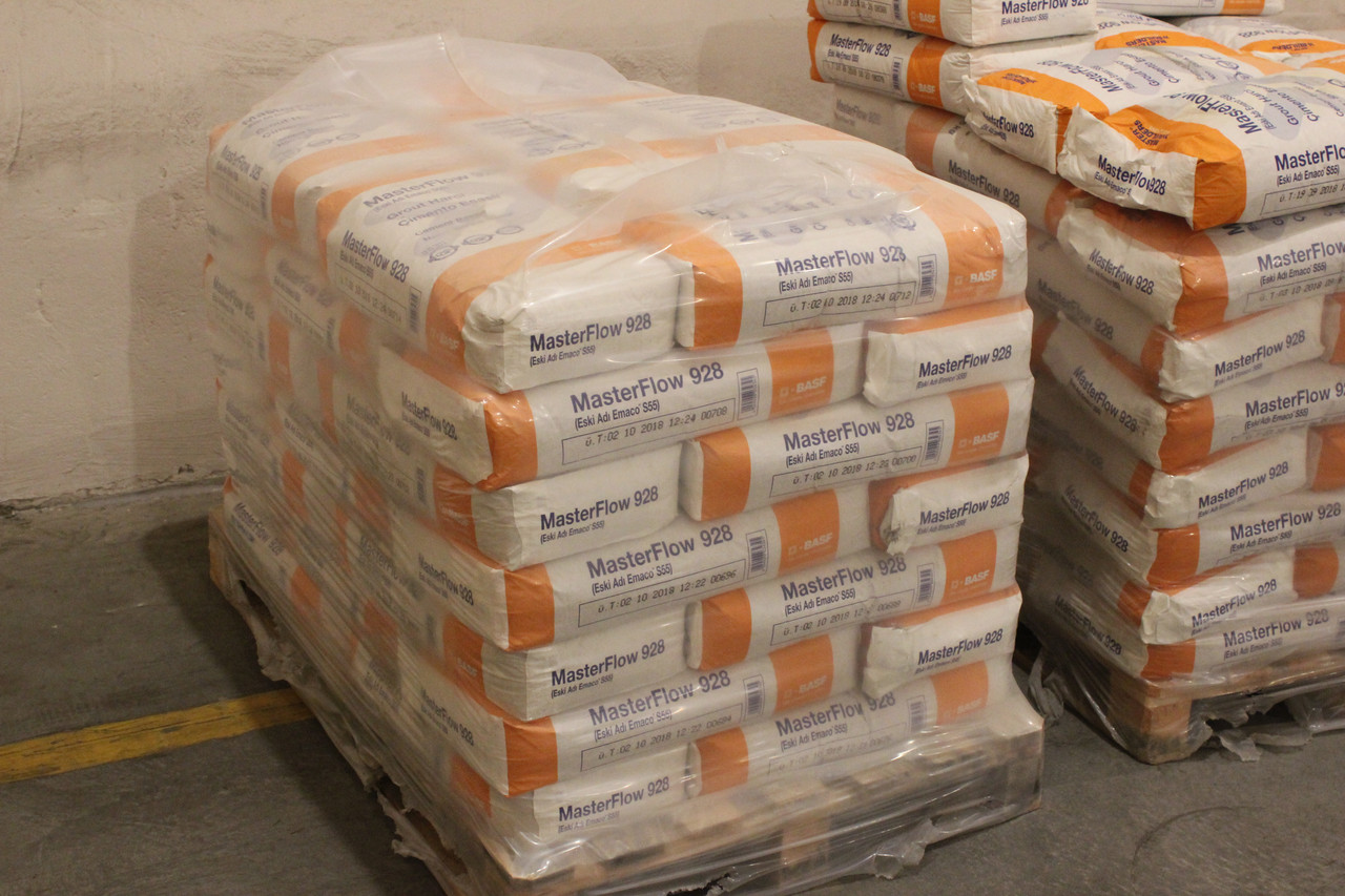 MasterFlow 928 (Emaco S 55, яка швидко твердне безусадна суха суміш наливного типу) (ID ...