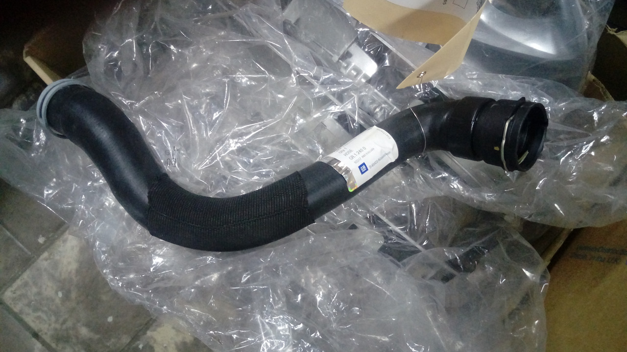 Патрубок радиатора GM 13353318 A20DT A20DTC A20DTE A20DTH A20DTJ A20DTL ...